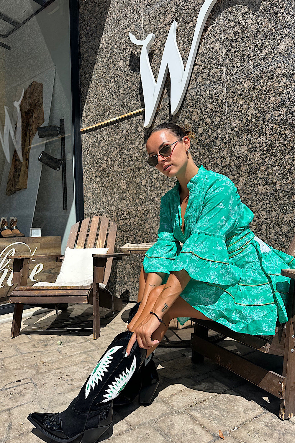 White Boutiques | Luxury & Emerging brands